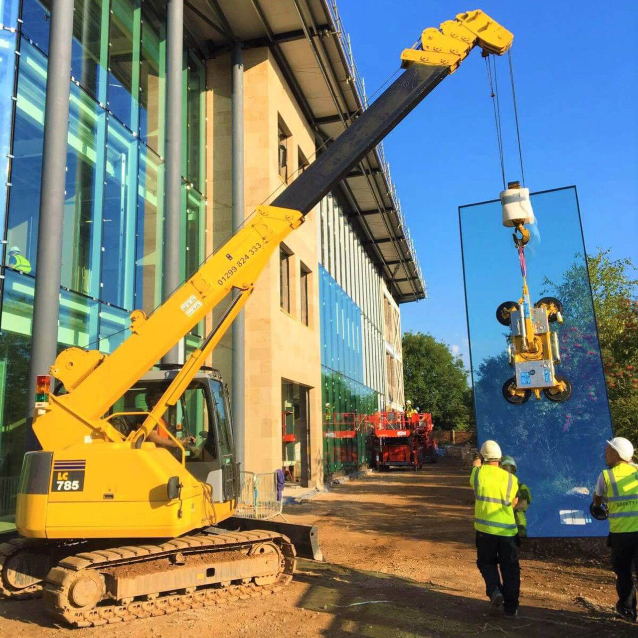 Lift and Shift / Machinery Moving | Vacuum and Crane Ltd